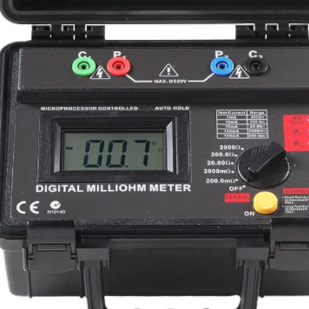 Miliohmímetro Digital Portátil com 4 Terminais MO-100 FLUKE ...